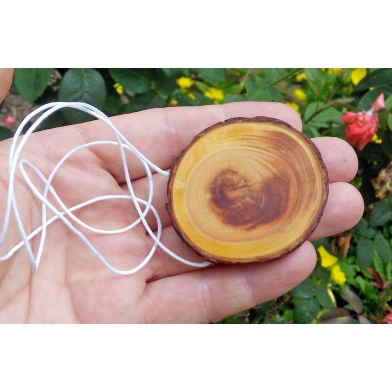 Cedar pendant on a thread (XL), handmade craft